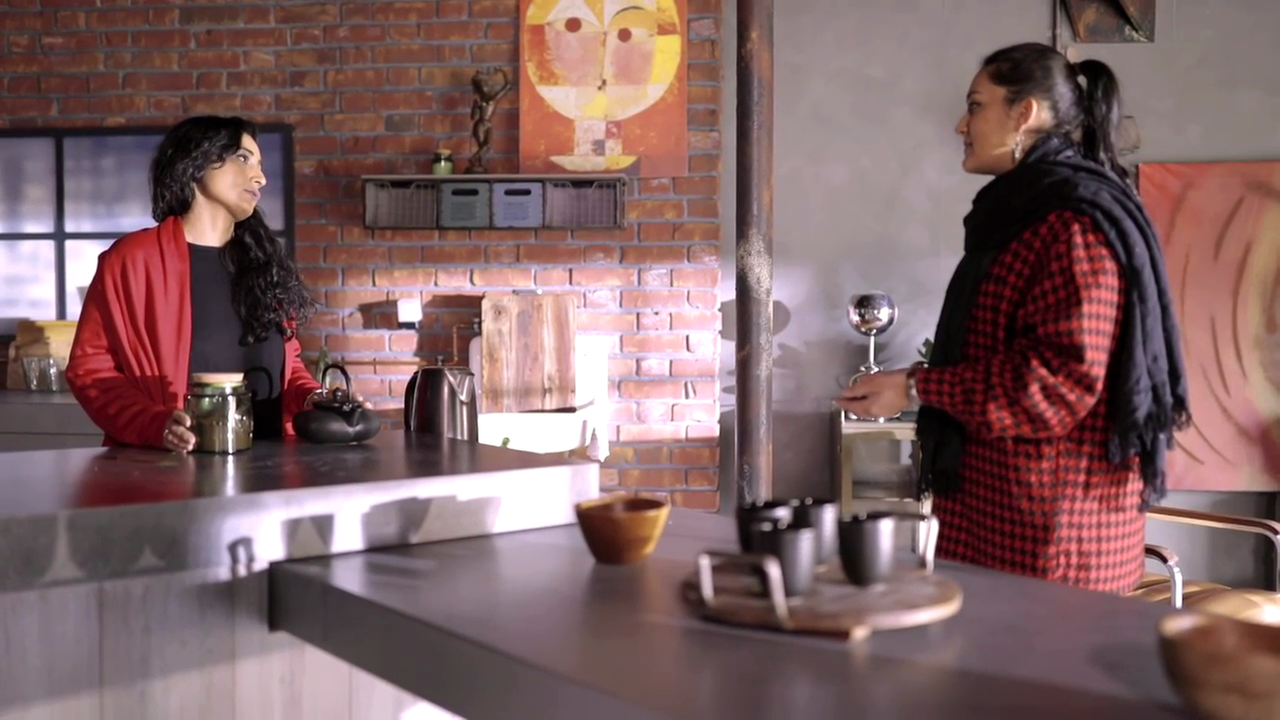 "Identitti" von Mithu Sanyal - 3sat-Mediathek