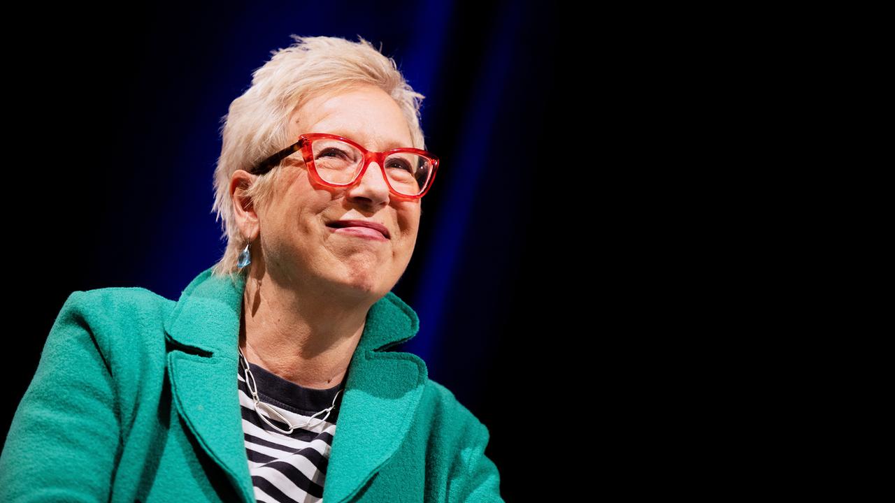 "Mörderisch": Doris Dörrie zu Kultur-Kürzungen - 3sat-Mediathek