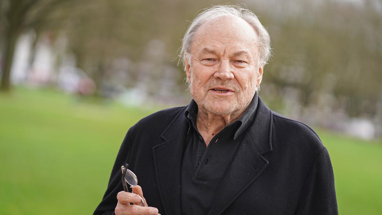 Klaus Maria Brandauer im Interview zum 80. - 3sat-Mediathek