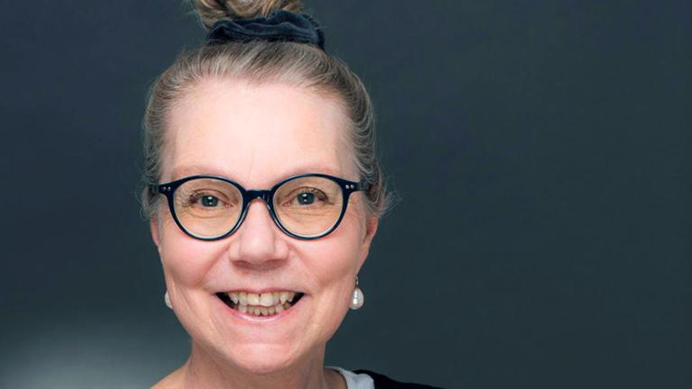 Ursula Gräfe über das Übersetzen Murakamis - 3sat-Mediathek